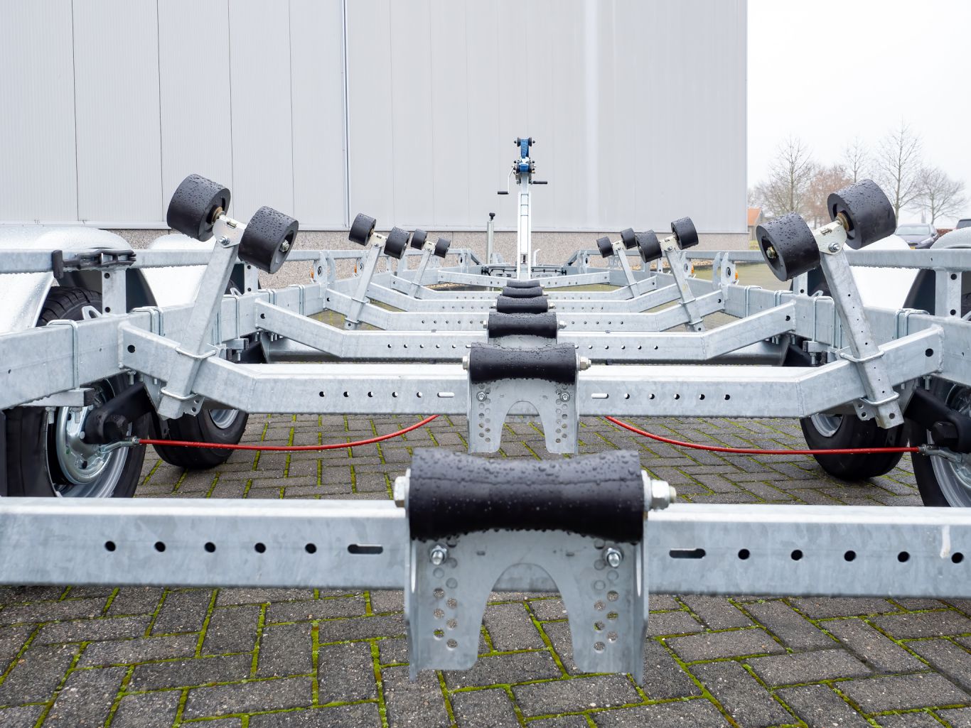 Kalf 3500-83 met geknikte dwarsbalken - Kalf Trailers